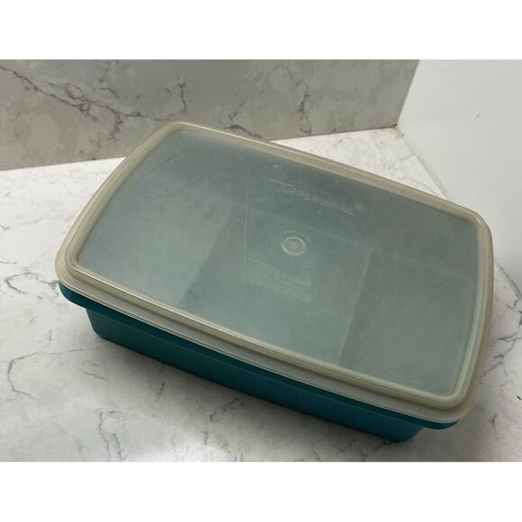Tupperware | Kitchen | Vintage Tupperware 7673 Blue Storage Container ...